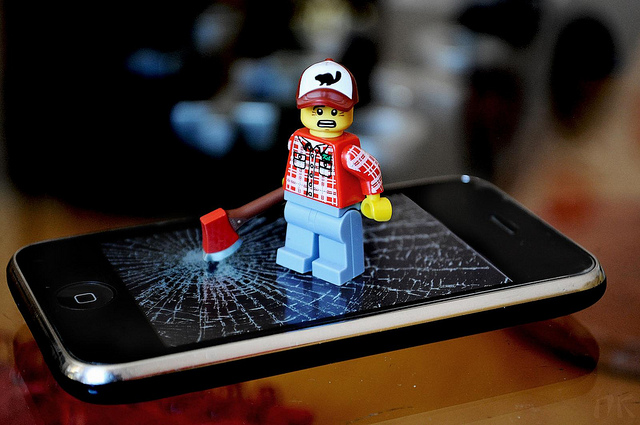 #39 – Smashing A Piece of Electronic Equipment – scott spinelli